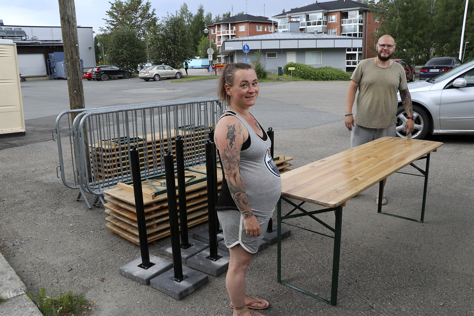 Kesäterassilla voi jännittää Huuhkajien otteita EM-kisoissa - Urjalan ...