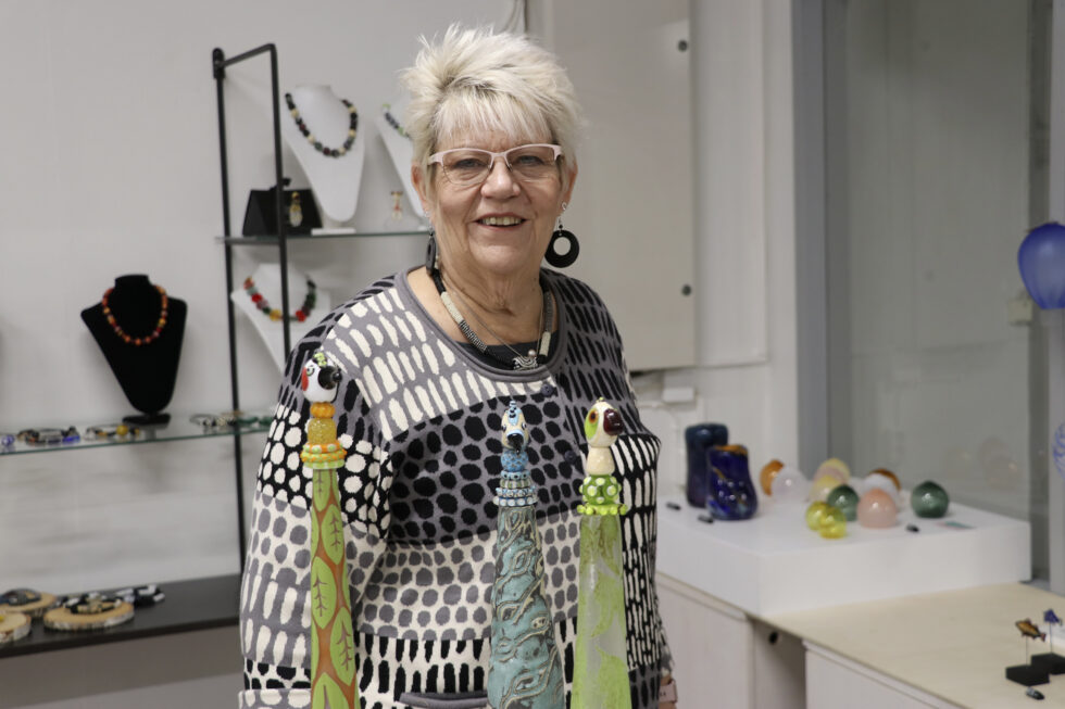 Yrittäjä Lea Swantz: “Elän unelmaani”, Nuutajärvellä valmistetut ...