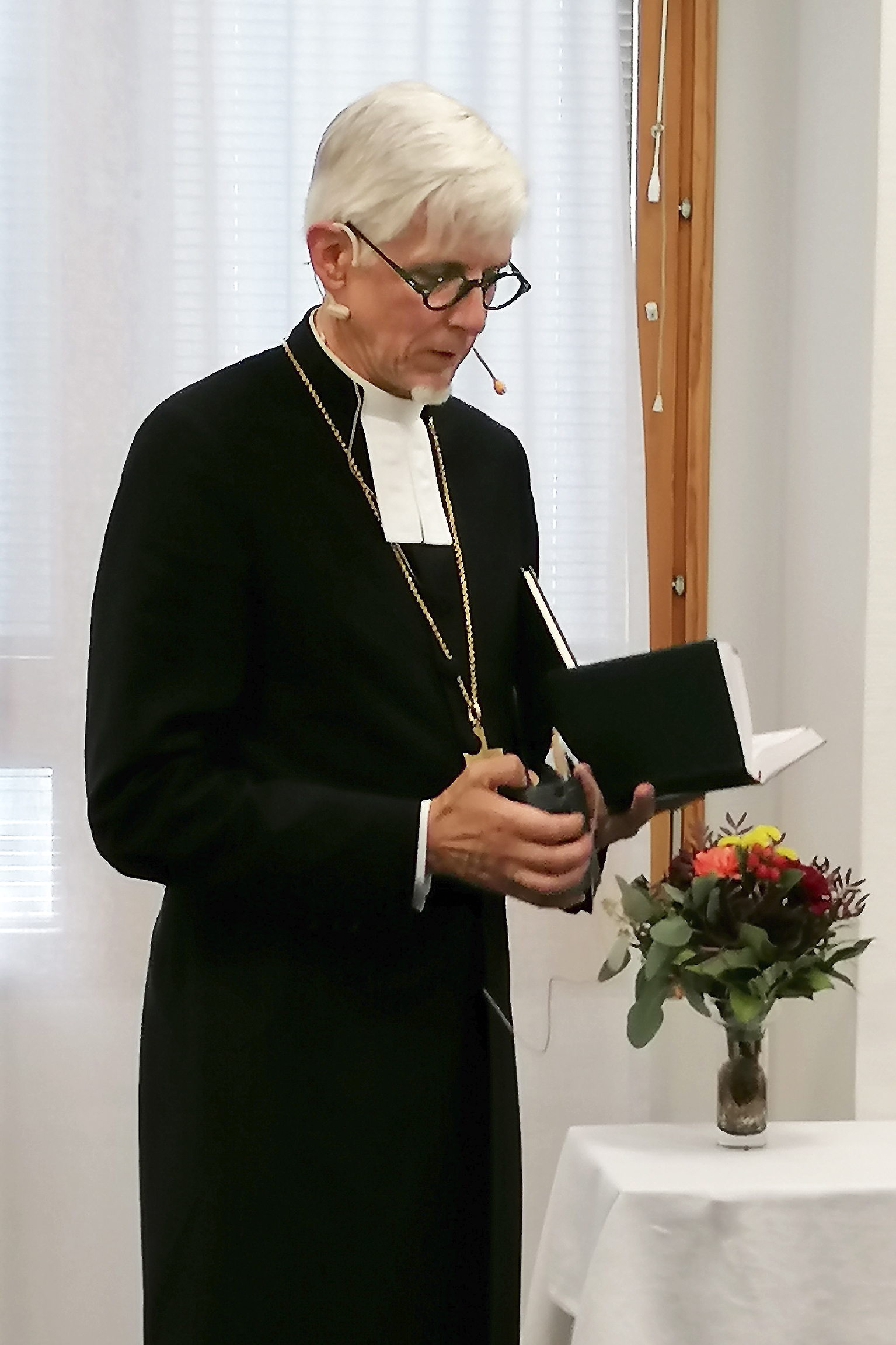 Seurakunnan olohuone siunattiin käyttöön - Urjalan Sanomat