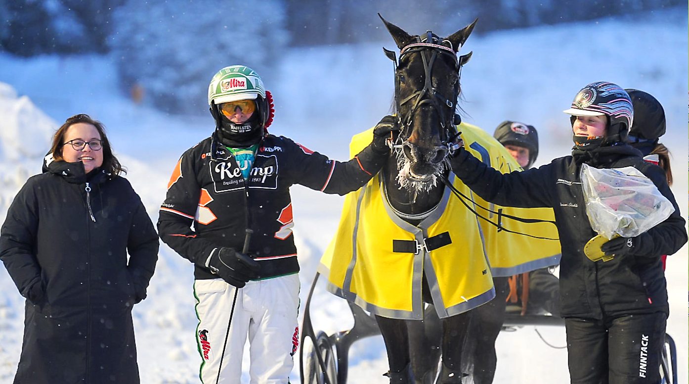 Uptown Kempin kiri puri - Urjalan Sanomat